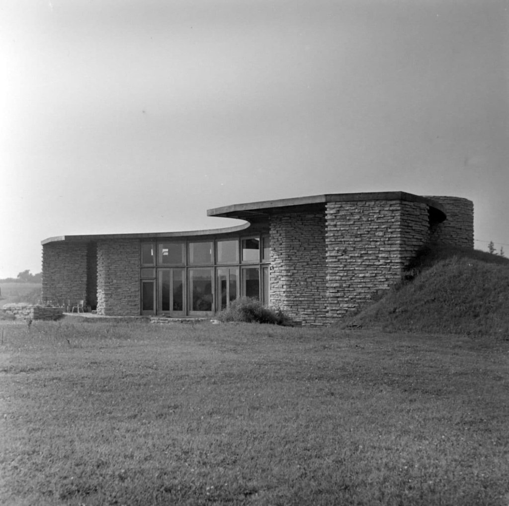 Jacobs House, date unknown. - Frank Lloyd Wright Foundation