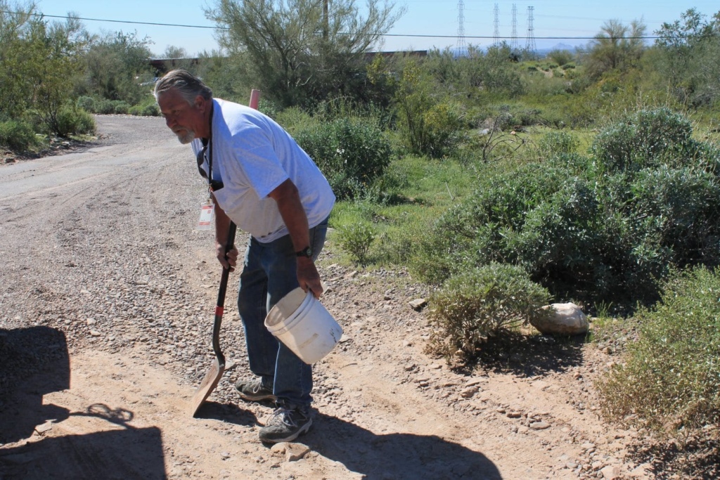 21 collecting_silt - Frank Lloyd Wright Foundation