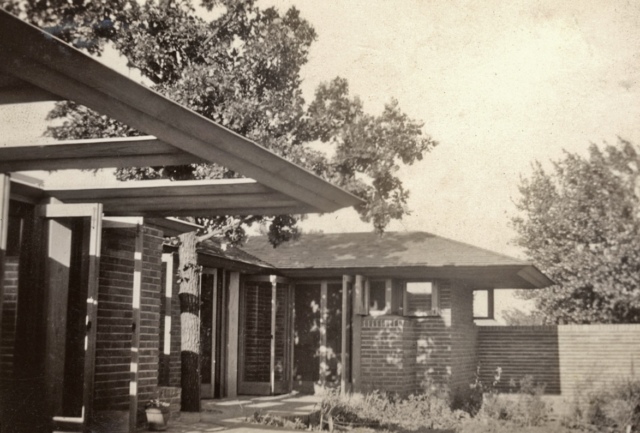 Willey House Stories Part 15 – Trading Drama for Poetry - Frank Lloyd ...