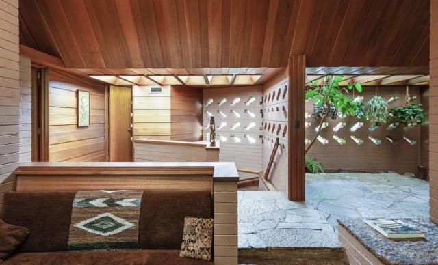 Frank Lloyd Wright's Carr House for Sale in Illinois - Frank Lloyd ...