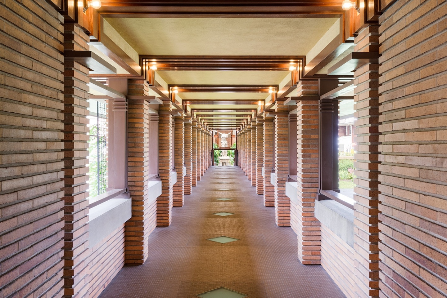Buffalo Photographer Captures Restored Martin House - Frank Lloyd ...