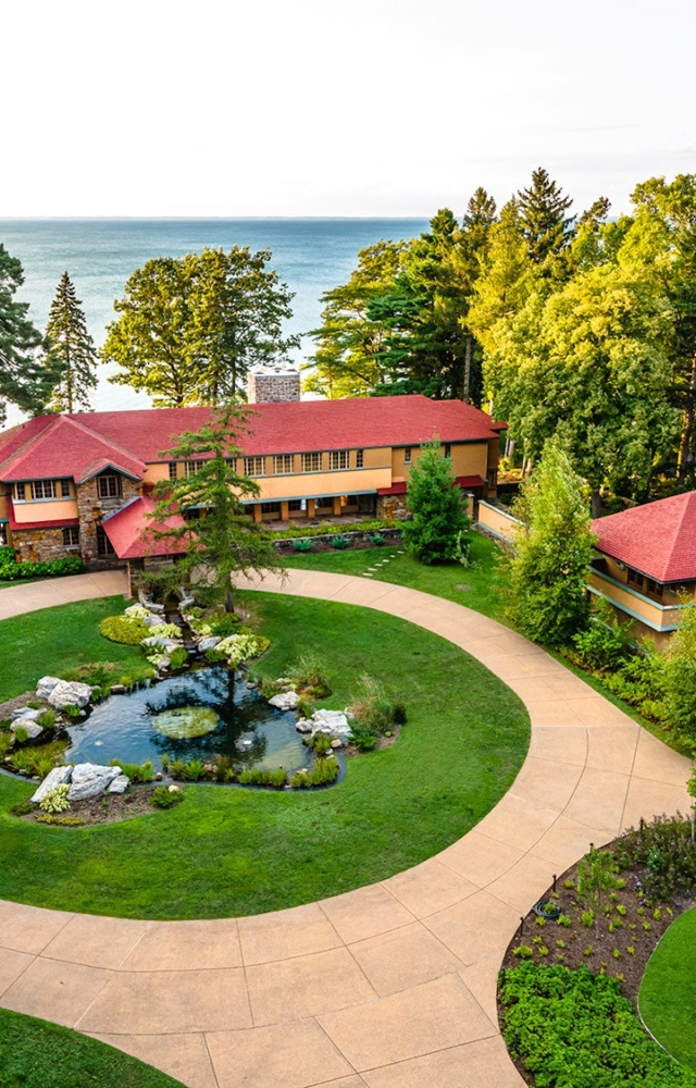 Buffalo Photographer Ventures to Graycliff - Frank Lloyd Wright Foundation