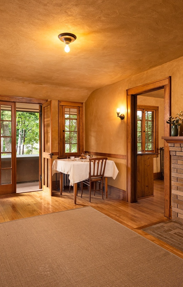 Buffalo Photographer Ventures to Graycliff - Frank Lloyd Wright Foundation