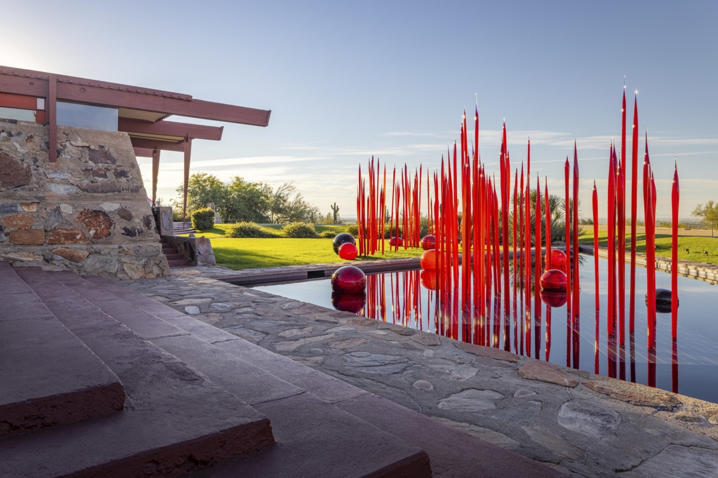 Installing Chihuly in the Desert - Frank Lloyd Wright Foundation