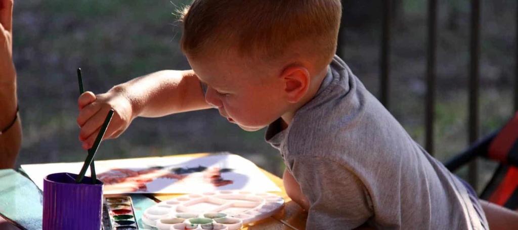 kid paint - Frank Lloyd Wright Foundation